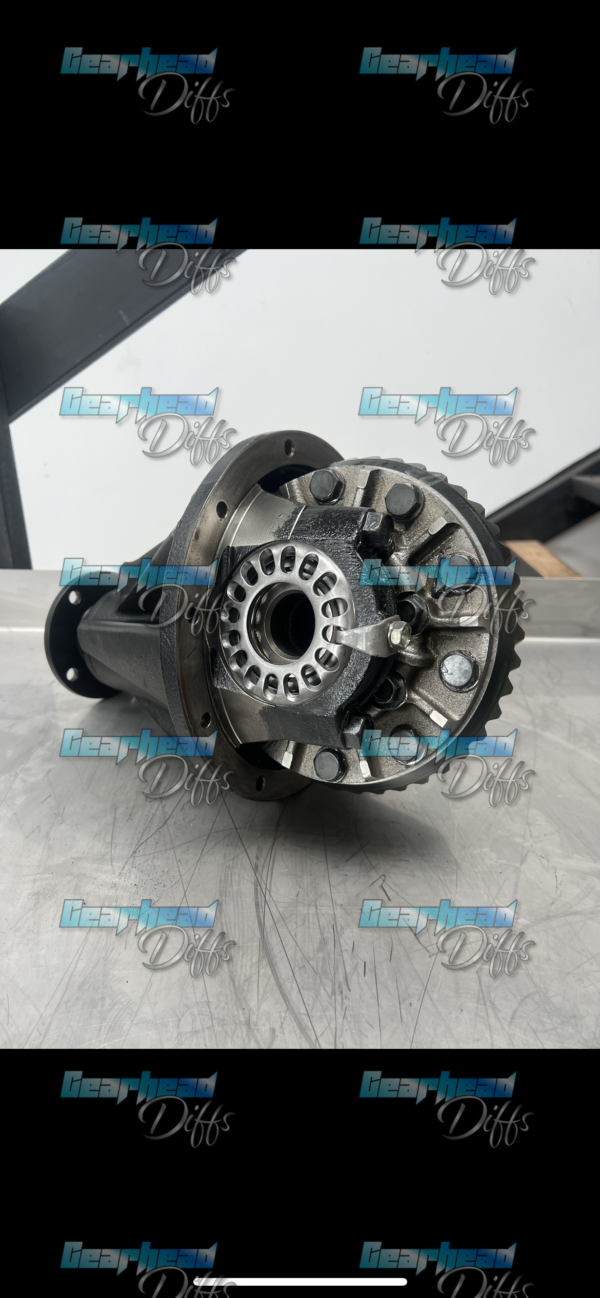 8" Toyota Hilux/Hiace Rebuilt Exchange Diff - Gearhead Diffs